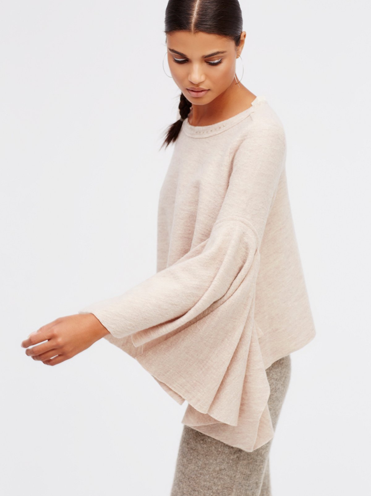 The One Sleeve Trend You'll Become Obsessed With - FabFitFun