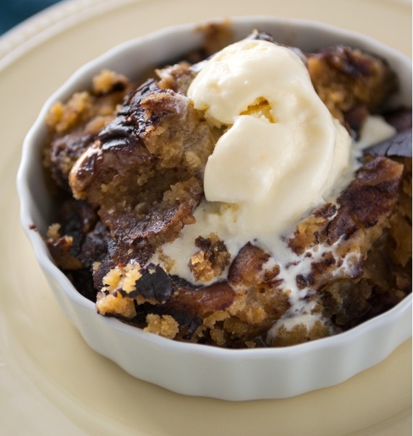 10 Drool-Worthy Desserts You Can Make With Your Slow Cooker - FabFitFun