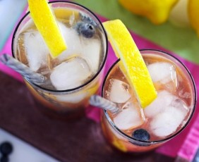 5 Crowd Pleasing Rum Cocktails - FabFitFun