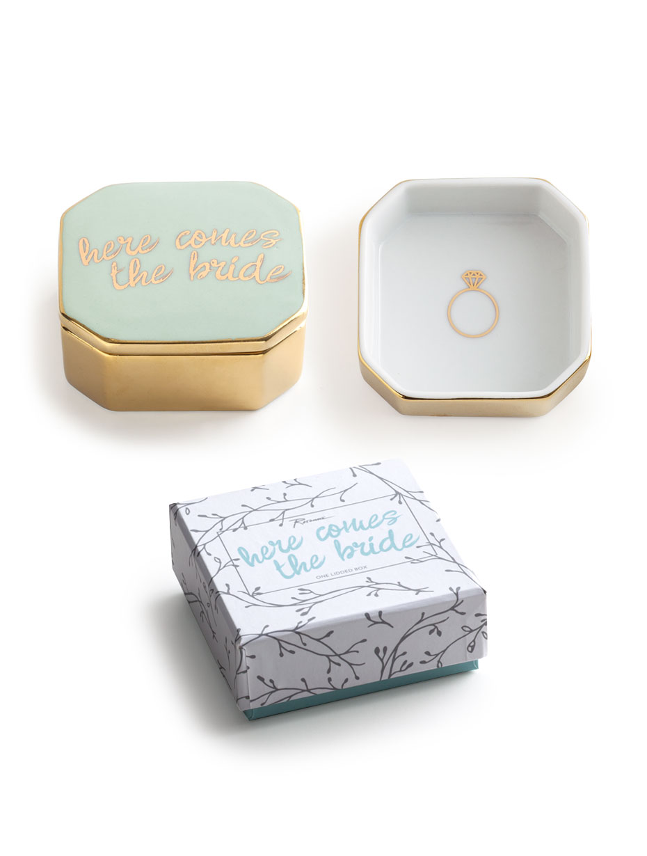 15 Unique Engagement Gifts for Every Bride-to-Be - FabFitFun
