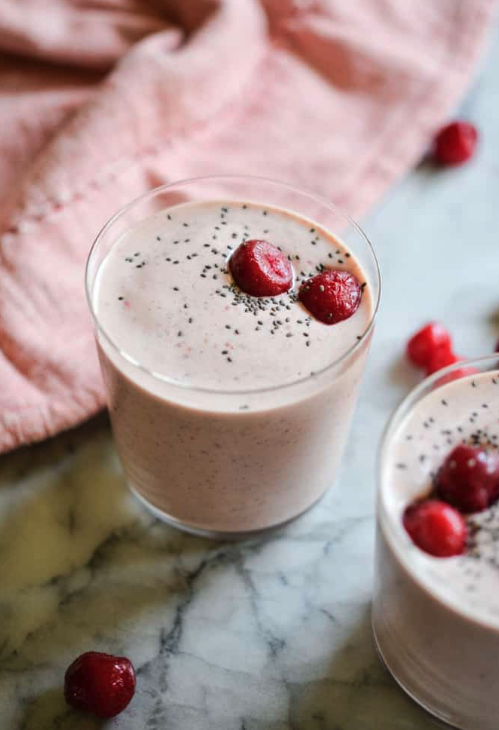 10 Healthy and Filling Smoothie Recipes - FabFitFun