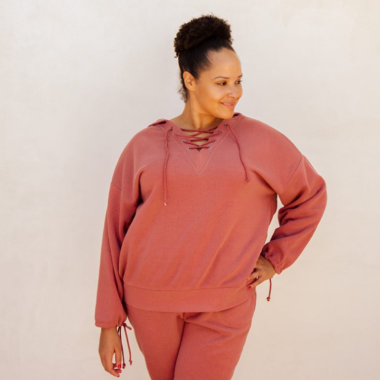 10 Cozy Pullovers to Rock this Fall - FabFitFun