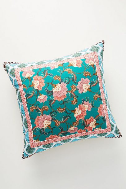 15 Bold Accent Pillows to Pull Any Room Together - FabFitFun