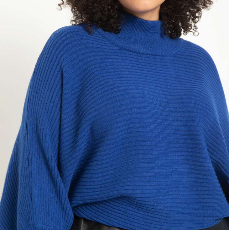 10 Oversized Sweaters That Look Anything But Frumpy - FabFitFun