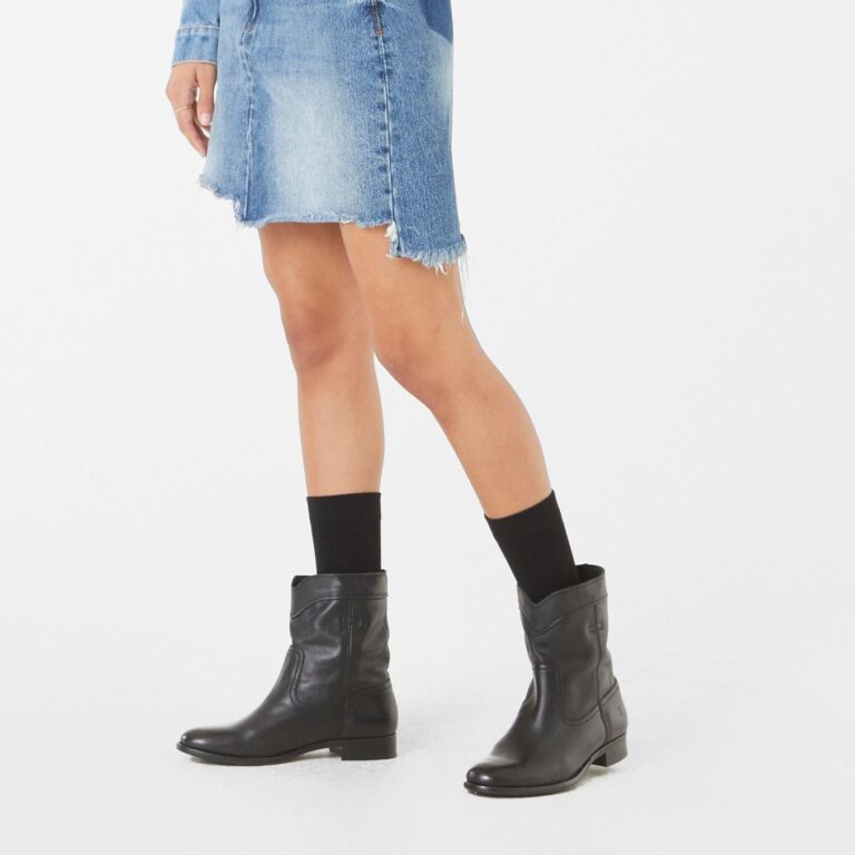 How to Style Boot Socks