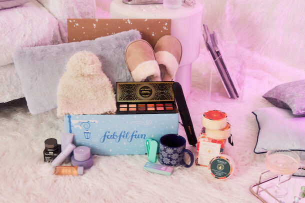 The Official Reveal of the 2022 Winter Box - FabFitFun